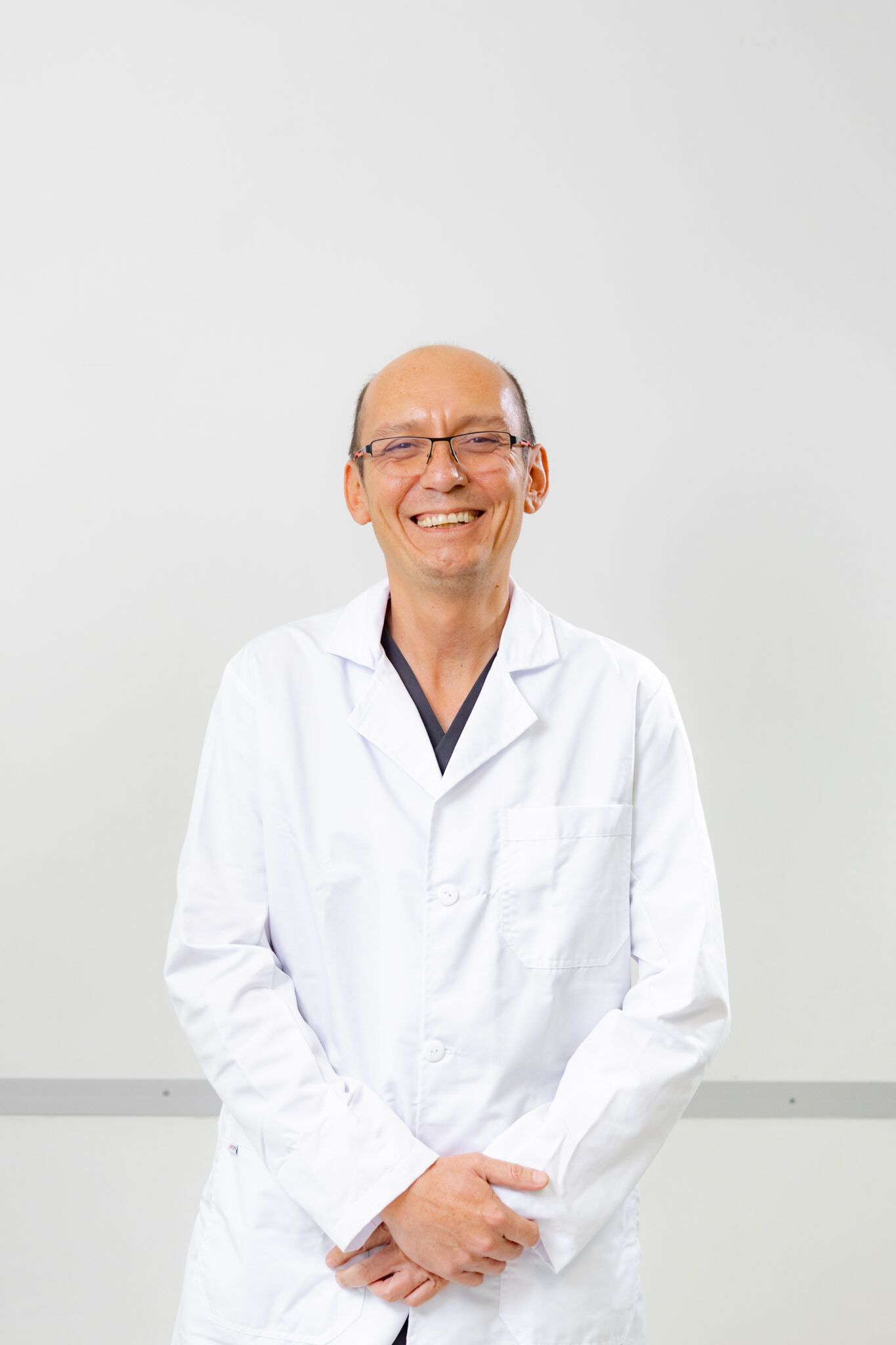 Dr. Adrián Neri - Ceo Clinic - Dental Specialty Center